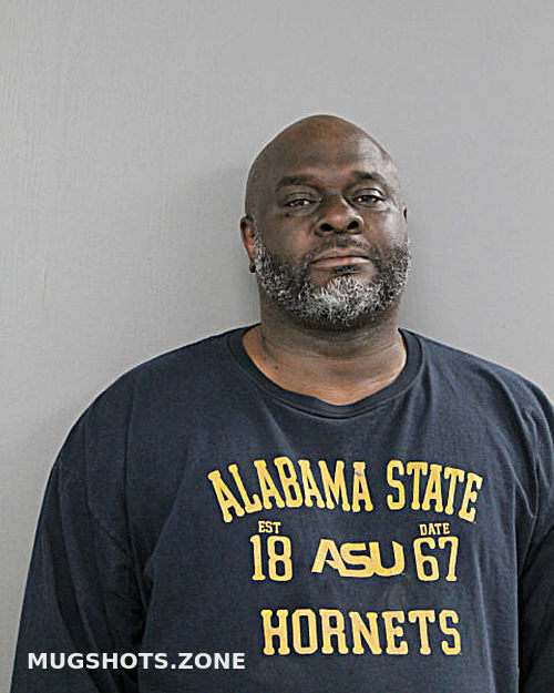 DERRICK L WEATHERS 03/01/2025 - Chicago Mugshots Zone