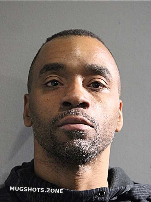 SHAWN W HALL 03/16/2025 - Chicago Mugshots Zone