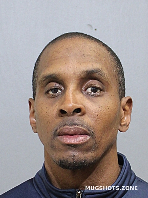 SHAWN T WARD 04/09/2025 - Chicago Mugshots Zone