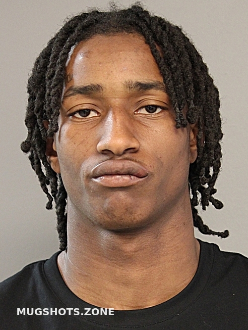 DONNELL E GLOVER 04/17/2025 - Chicago Mugshots Zone