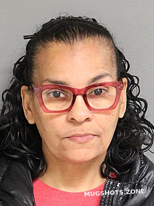 BERNICE SANTOS 05/09/2025 - Chicago Mugshots Zone