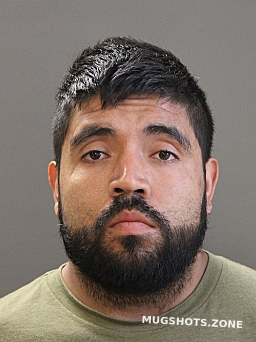 JOSE J LOPEZ 05/15/2025 - Chicago Mugshots Zone