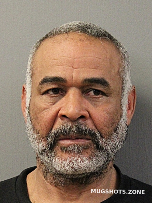 VICTOR R PENA 05/22/2025 - Chicago Mugshots Zone