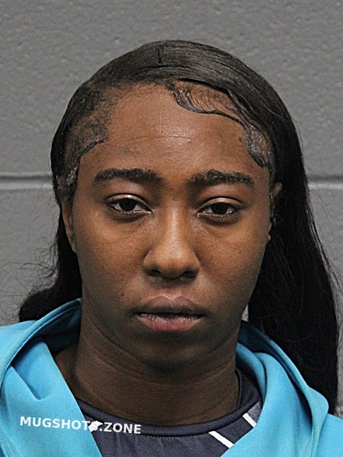 SHAMIYAH DENISE GODFREY 07/08/2025 - Chicago Mugshots Zone