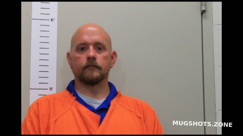 STRENGTH DERRICK ALBERT 05/05/2024 - Chilton County Mugshots Zone