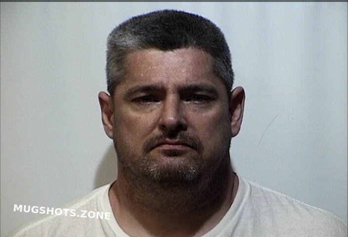 JOHNSON TRAVIS RYAN 04/22/2022 - Christian County Mugshots Zone