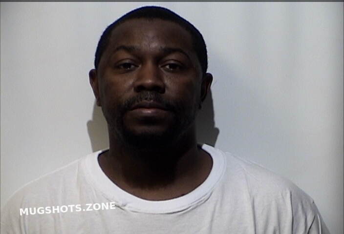 WILFORD DEVON DEMARCUS 05/04/2022 - Christian County Mugshots Zone