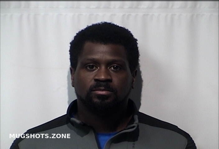 MOORE DREVON TERELLE 12/27/2025 - Christian County Mugshots Zone