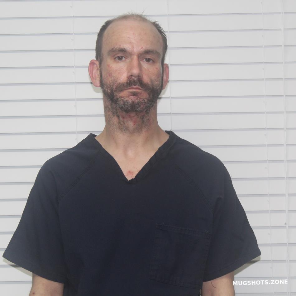 WILLIAMS BENJAMIN MARK 05/23/2021 - Christian County Mugshots Zone