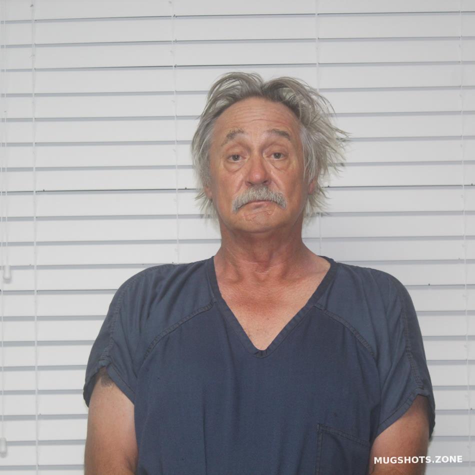 HELZER TIMOTHY SCOTT 08/12/2021 - Christian County Mugshots Zone