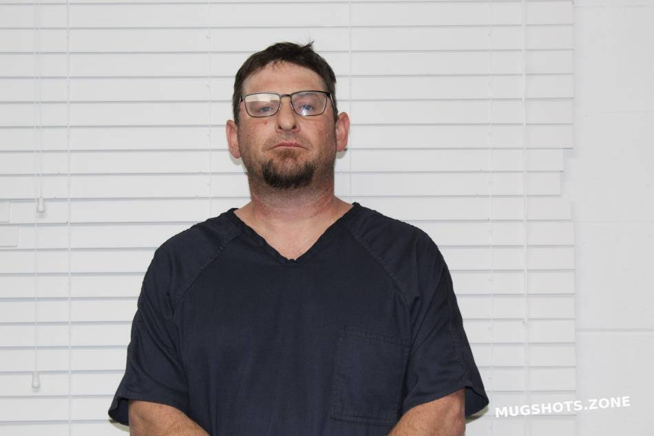 PORTEOUS SCOTT ALLAN 04/27/2022 - Christian County Mugshots Zone