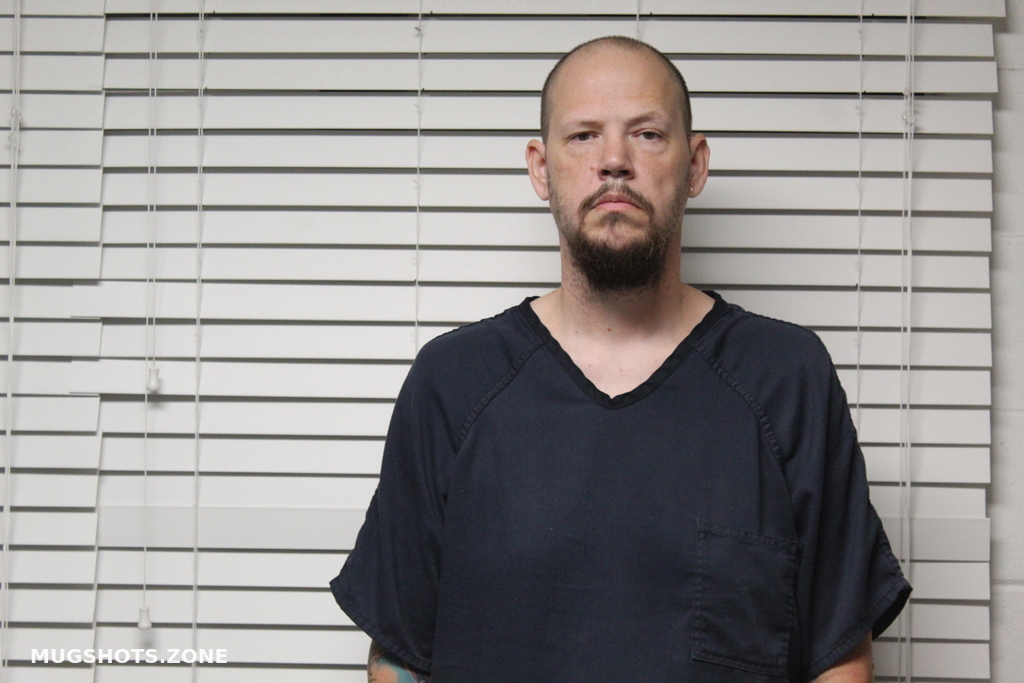 MCCALL RYAN ASHLEY 04/24/2025 - Christian County Mugshots Zone