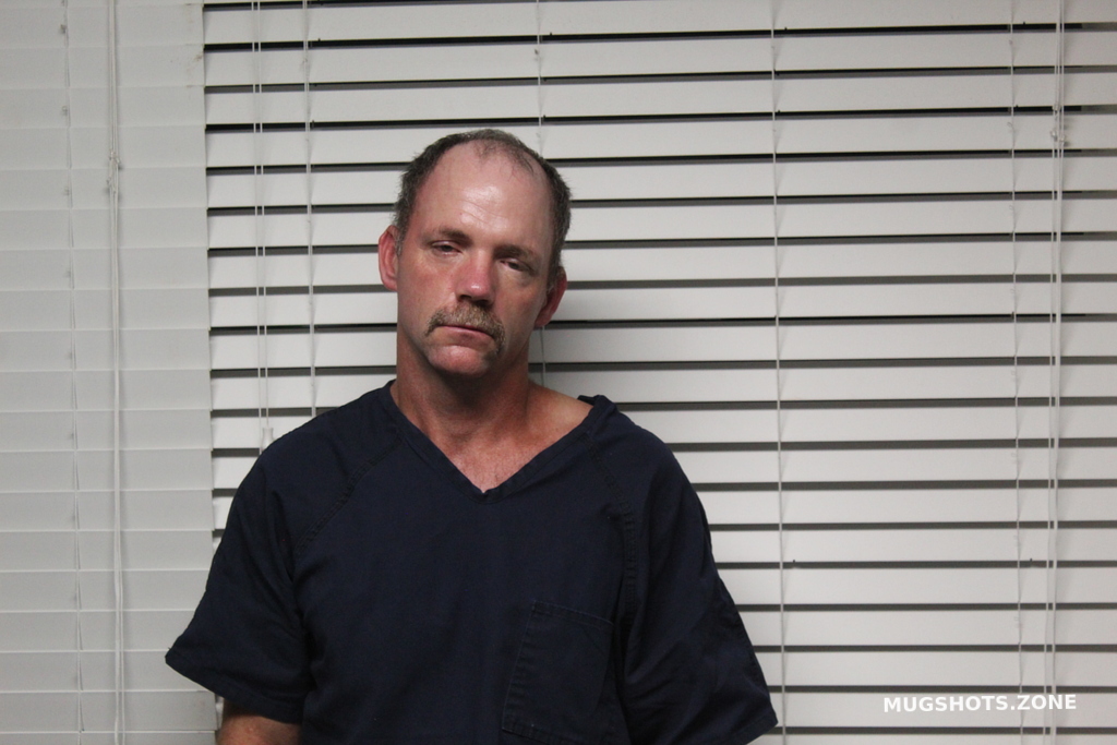 EMERICK MICHAEL WAYNE 05/06/2025 - Christian County Mugshots Zone