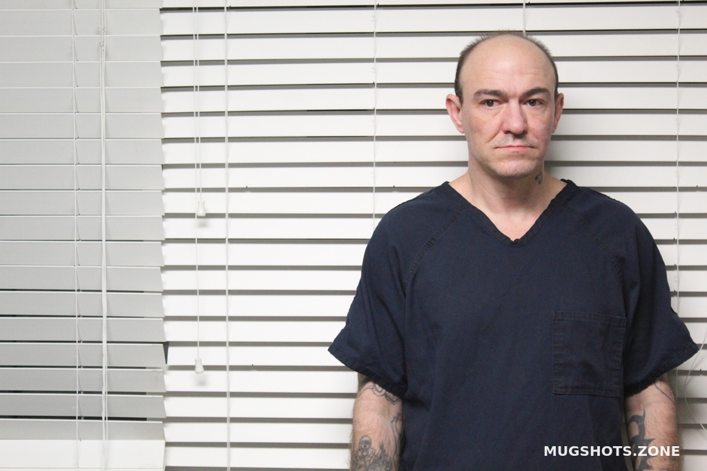 CURTIS DARRIN THOMAS 06/06/2025 - Christian County Mugshots Zone