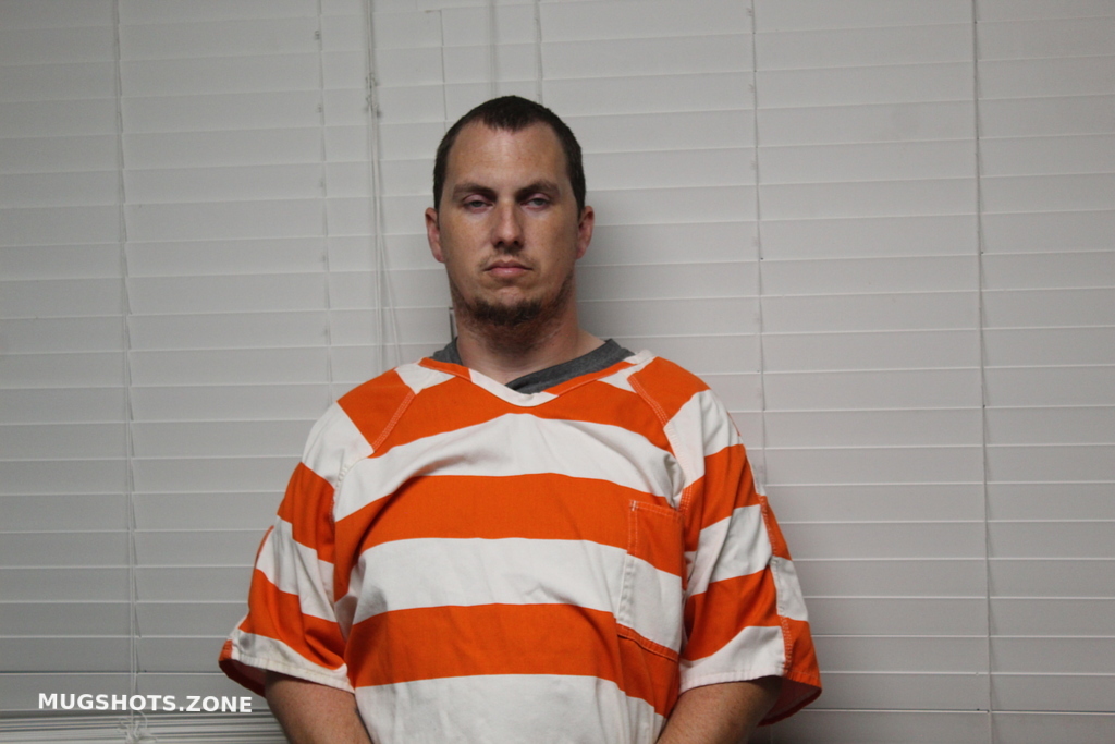 JARVIS CODY MATTHEW 10/20/2025 - Christian County Mugshots Zone