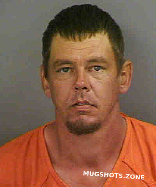 HOLCOMB TRAVIS ANDREW 04/06/2022 - Collier County Mugshots Zone