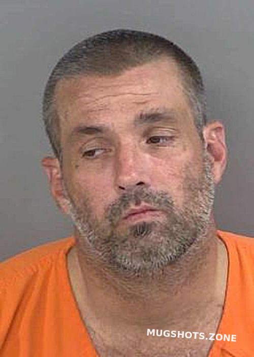 MOSS JOSHUA DANIEL 04/06/2025 - Collier County Mugshots Zone