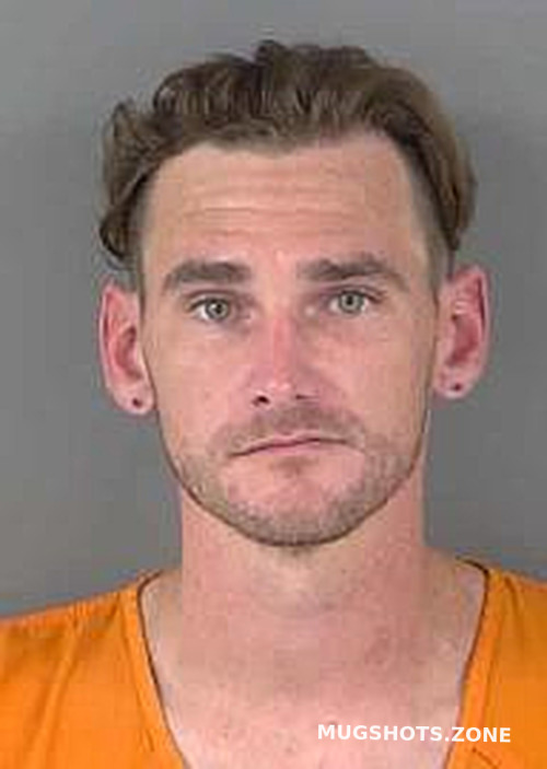 BASSETT WESLEY LEE 05/05/2025 - Collier County Mugshots Zone