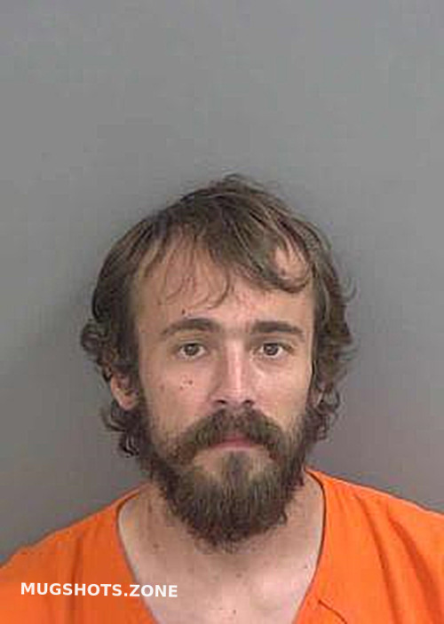 EDMONDS DYLAN THOMAS 10/13/2025 - Collier County Mugshots Zone