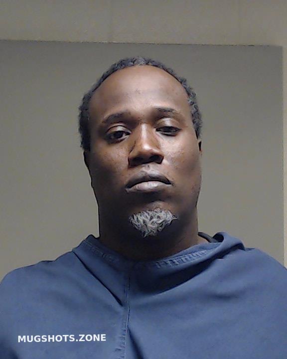 EARLY NICHOLAS RAYNARD 09/28/2022 - Collin County Mugshots Zone