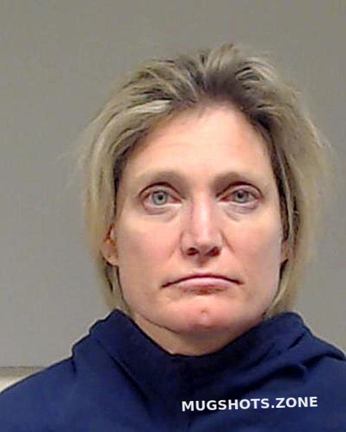 BROWN LISA MARIE 11/18/2022 - Collin County Mugshots Zone