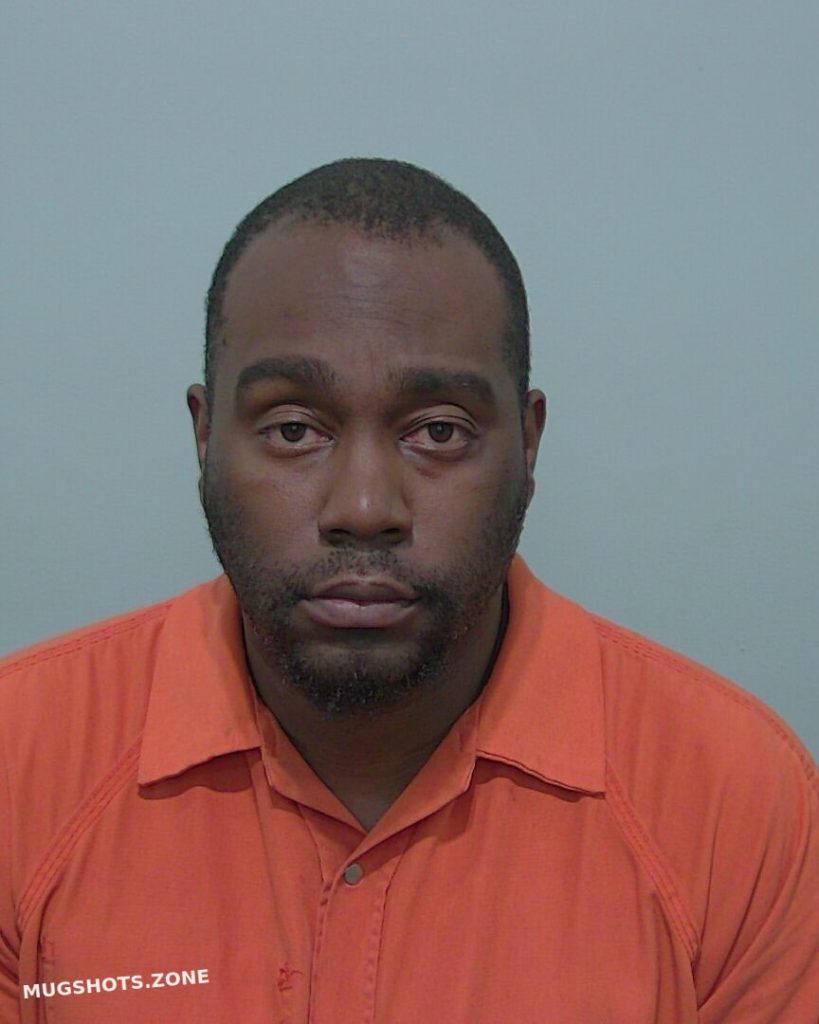 FREEMAN MARLON R 05/03/2023 - Columbia County Mugshots Zone