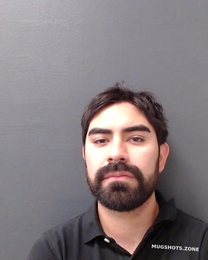 MEDINA GABRIEL RAY 11/09/2022 - Comal County Mugshots Zone