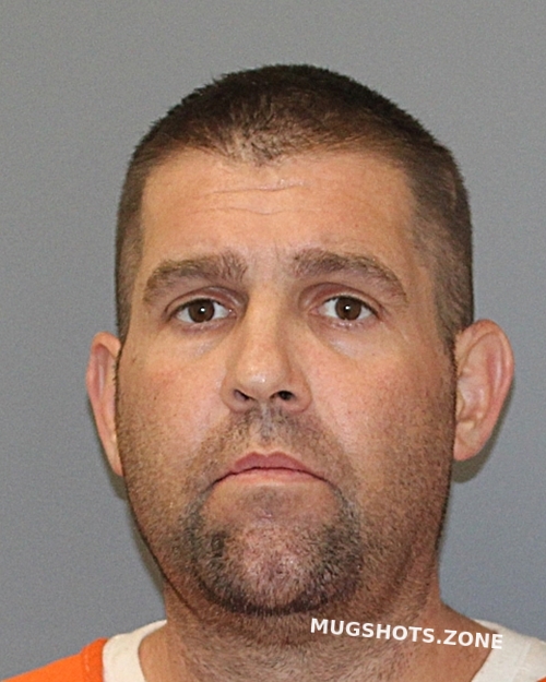 ROWE DENNIS ALVIN - 146199 06/01/2023 - Cooke County Mugshots Zone ROWE DENNIS ALVIN - 146199 06/01/2023 - Cooke County Mugshots Zone
