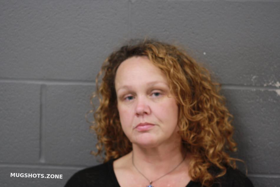 MATHEWS JENNIFER KAYE 04/22/2021 - Cooper County Mugshots Zone