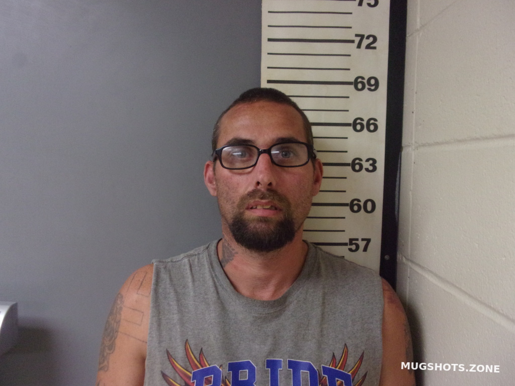 YARBROUGH DUSTIN ALLEN 11/20/2021 - Covington County Mugshots Zone