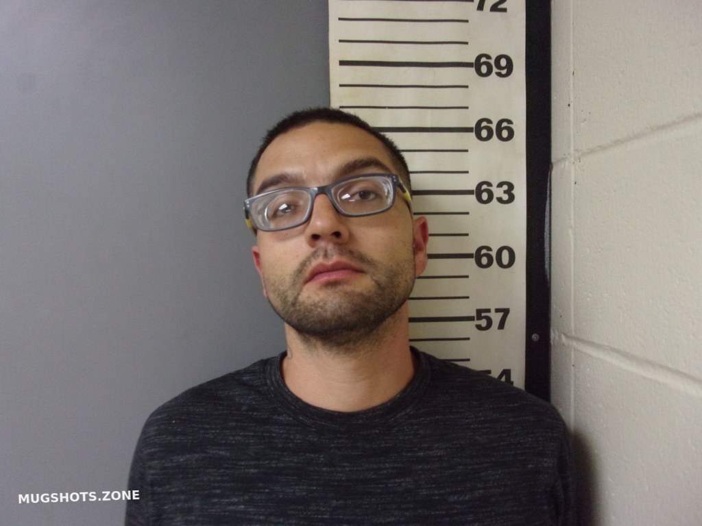 GONZALEZ ADRIAN CHRISTOPHER 12/07/2021 - Covington County Mugshots Zone