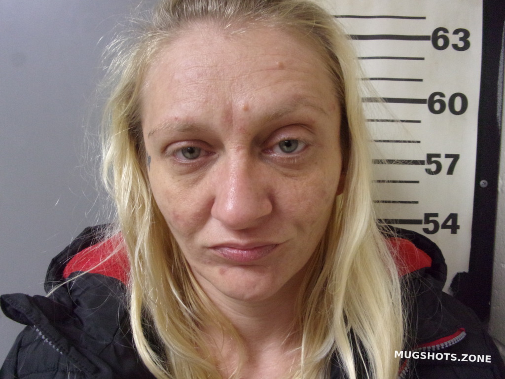 CANDELLA JACQUELYN ELIZABETH 12/08/2021 - Covington County Mugshots Zone