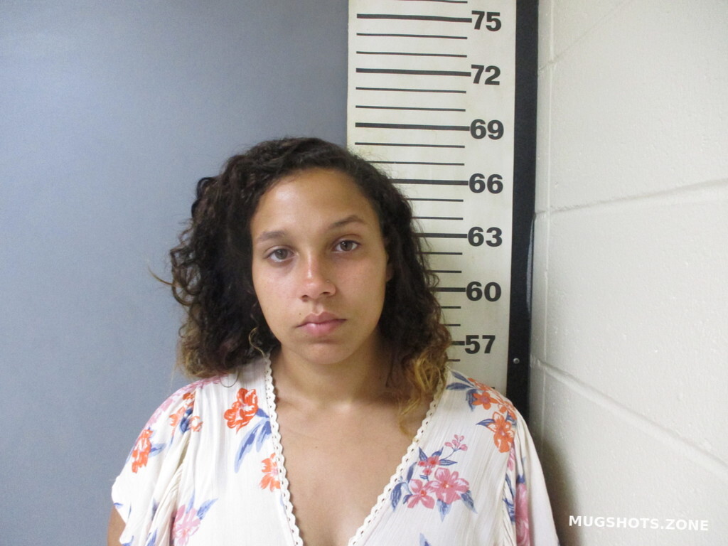 MENEFEE ERIKA NICOLE 06/17/2022 - Covington County Mugshots Zone