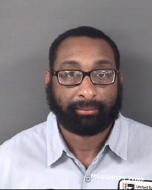 LINDSEY CEDRIC LEON 04/08/2022 - Cumberland County Mugshots Zone
