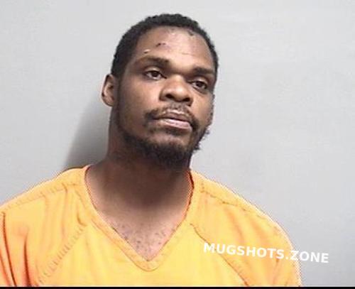 TRAVIS GREGORY TYRONE 06/13/2021 - Dallas County Mugshots Zone