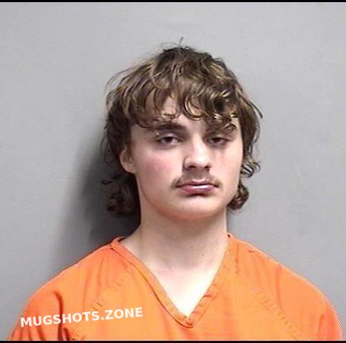 GUISINGER RYAN BENJAMIN 12/31/2022 - Dallas County Mugshots Zone