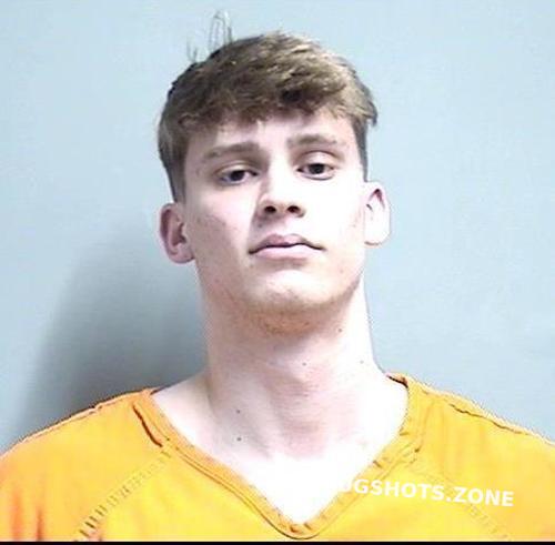 HANSON CARSON LEE 02/23/2023 - Dallas County Mugshots Zone