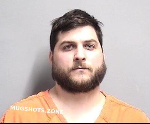 HUTCHISON LOGAN PAUL 10/04/2023 - Dallas County Mugshots Zone