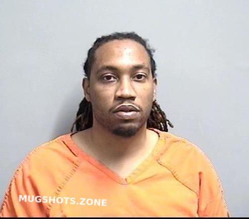 THOMPSON NICHOLAS GREGORY 11/19/2023 - Dallas County Mugshots Zone
