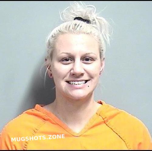 CARTER BROOKE MARIE 11/22/2023 - Dallas County Mugshots Zone