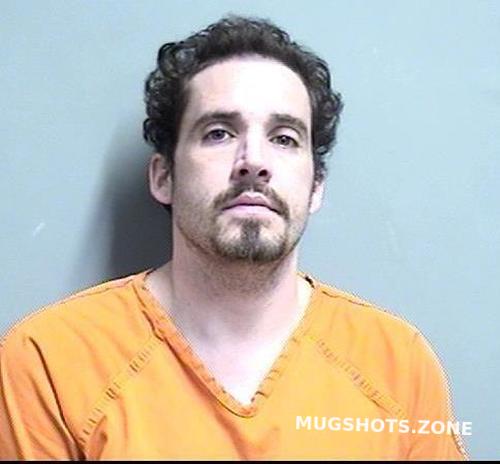EDWARDS AARON HUNTER 03/06/2024 - Dallas County Mugshots Zone