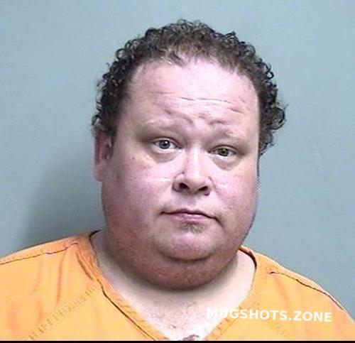 SCHEUERMANN-THOMPSON COREY JUSTIN 04/17/2025 - Dallas County Mugshots Zone