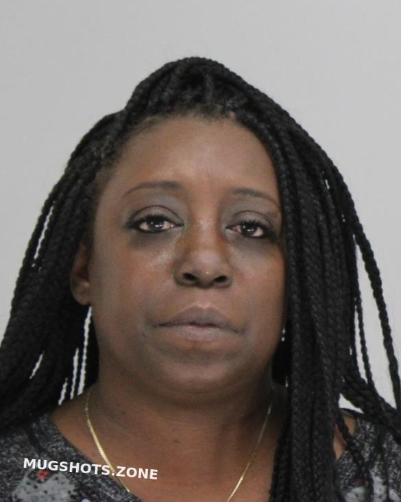 MITCHELL LISA 04/19/2021 - Dallas County Mugshots Zone