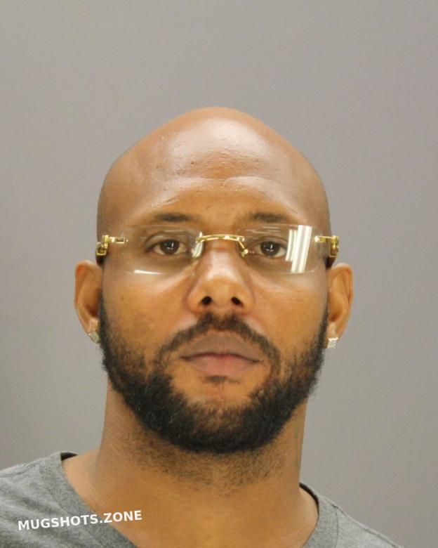 MITCHELL REGINALD 04/22/2021 - Dallas County Mugshots Zone