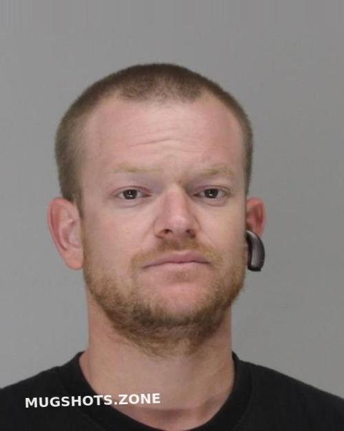 LEE MATTHEW 05/22/2021 - Dallas County Mugshots Zone