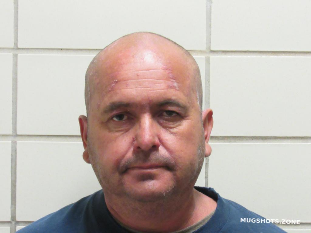 VELASQUEZ BENJAMIN 06/23/2021 - Dallas County Mugshots Zone