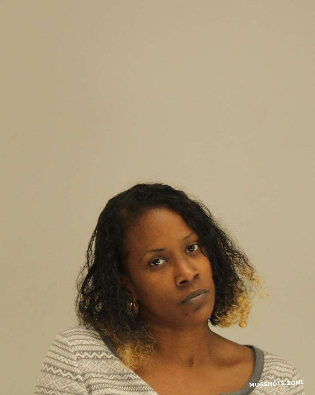 DAVIS CARLETTA 07/07/2021 - Dallas County Mugshots Zone