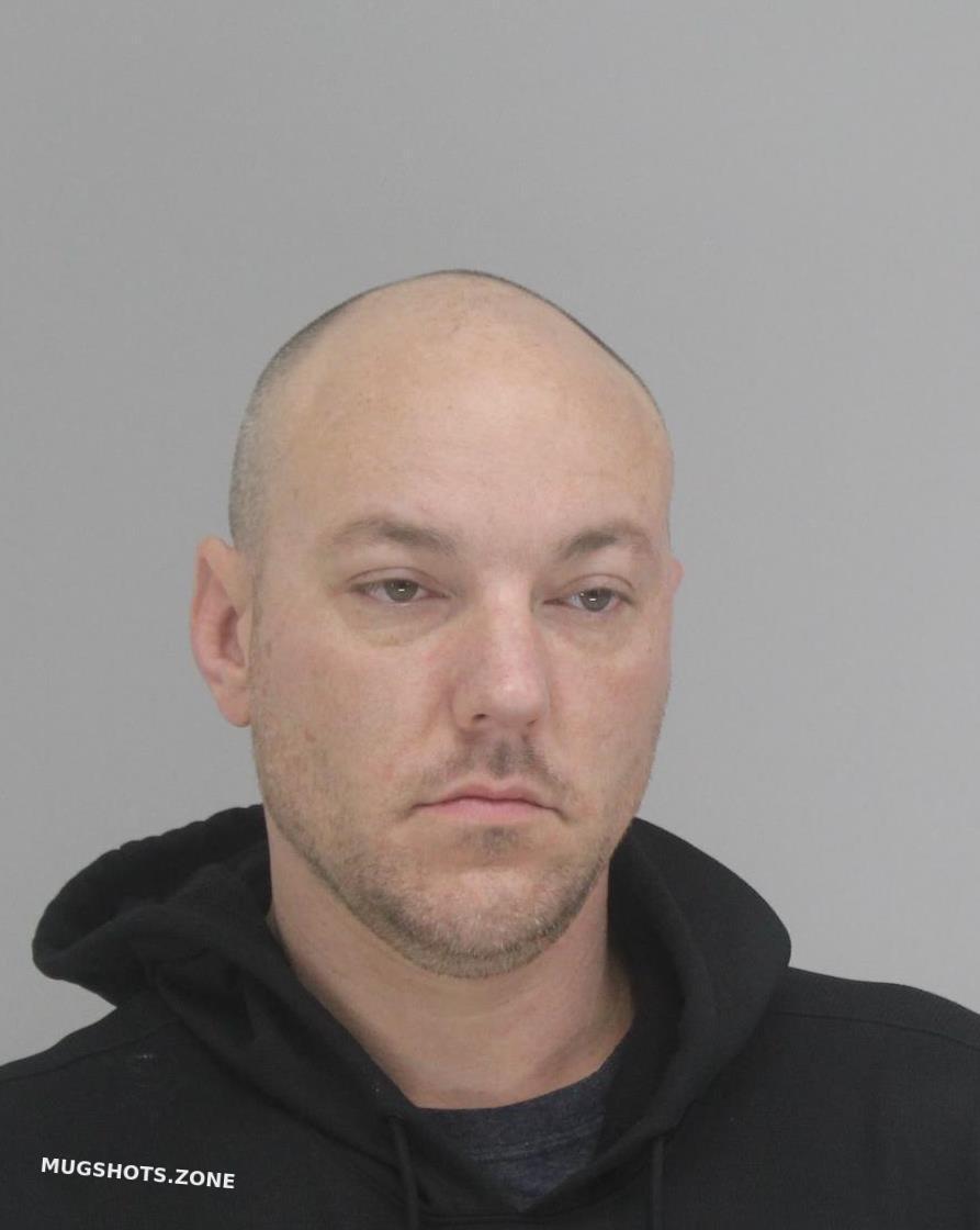 MILLER ERIC 07/12/2021 - Dallas County Mugshots Zone