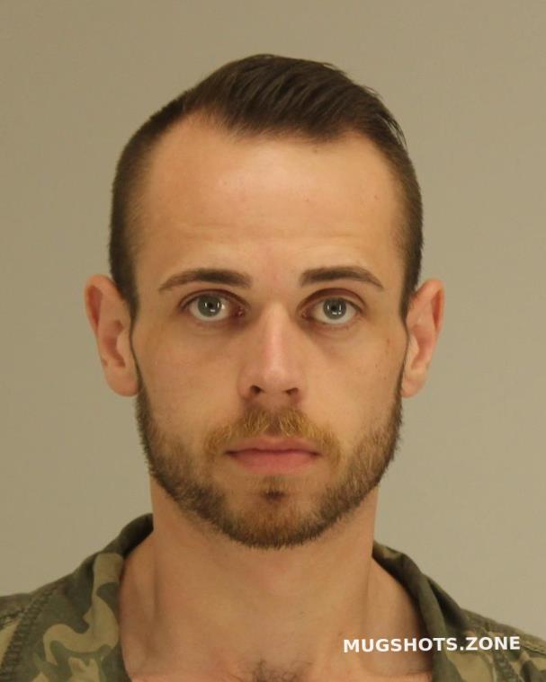 GONZALEZ DILLON 10/08/2021 - Dallas County Mugshots Zone