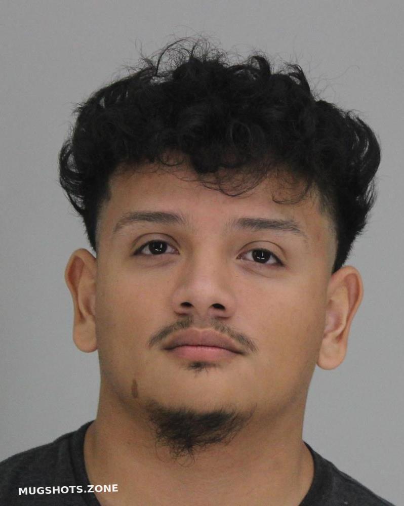 ROCHA JUAN 11/13/2021 - Dallas County Mugshots Zone
